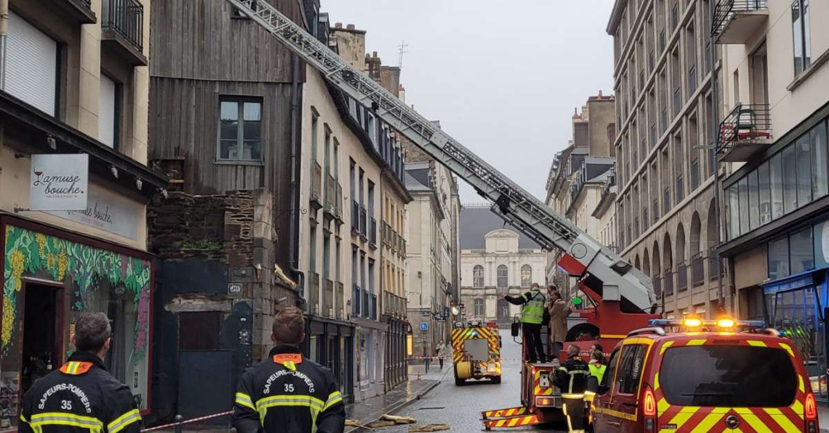 DÉPART DE FEU RUE JEAN JAURÈS : UN FUMIGÈNE EN CAUSE - Rennes Infos ...