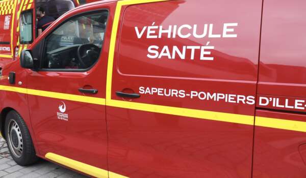 jeté d'une voiture, un homme retrouvé inconscient sur une bretelle de ...